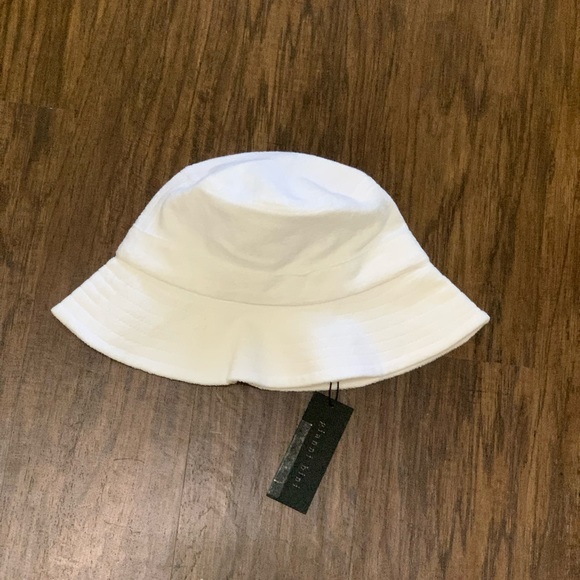 Gianni Bini | Accessories | Gianni Bini Terry Cloth Bucket Hat | Poshmark